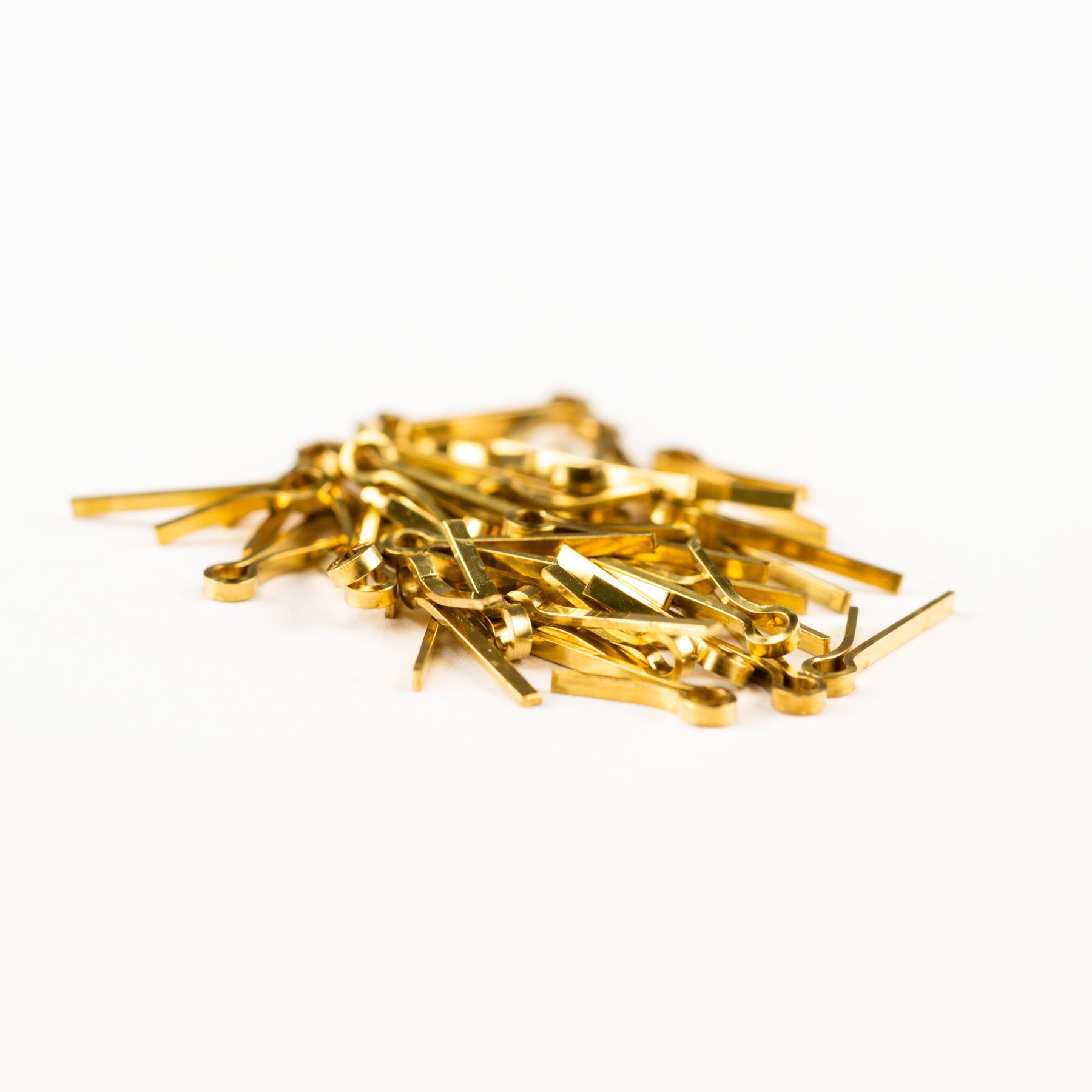 Amati Model - Cáncamo con dos patas (100 piezas) - Pequeñas piezas ...