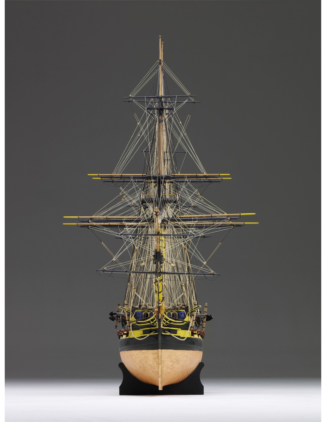 H.M.S. Vanguard: 1:72 Scale Ship Model Kit - Amati Model
