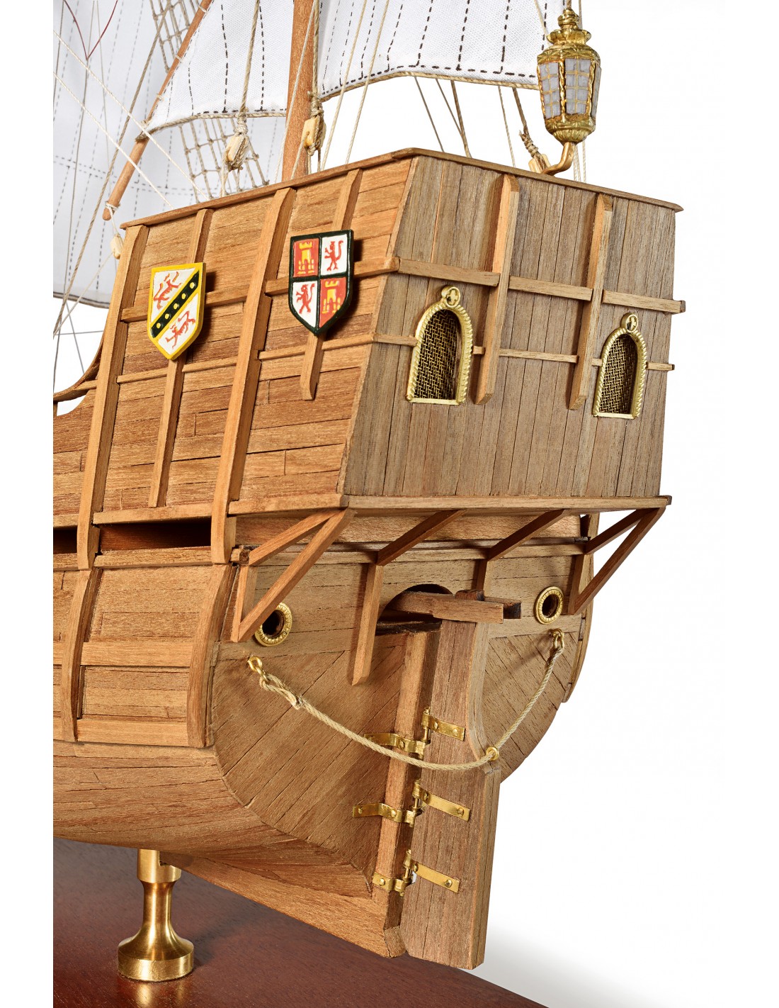 Santa Maria Caravel: Wooden Model Kit (1:65) - Amati Model
