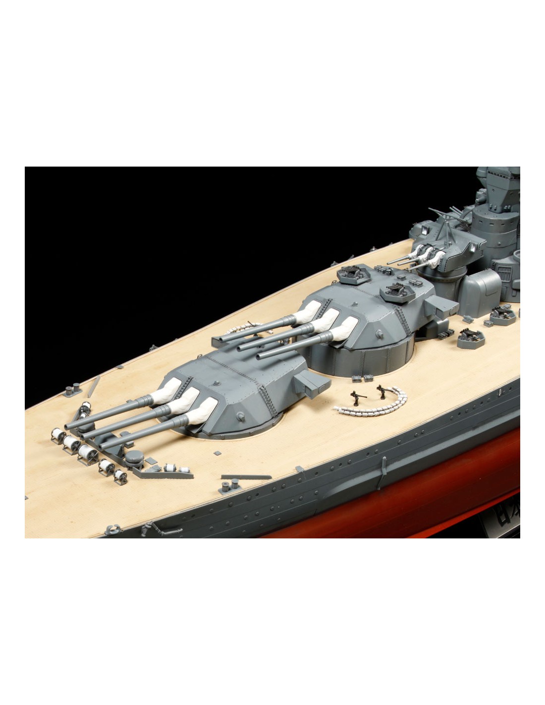 Acorazado Yamato - Modelo Naval | Amati